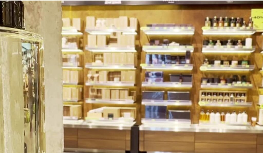Transforming Store Layouts with Wall Display Shelving: A Practical Guide